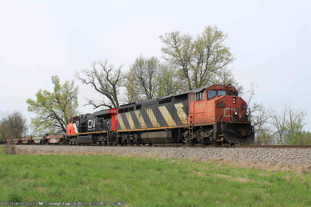 CN 2409